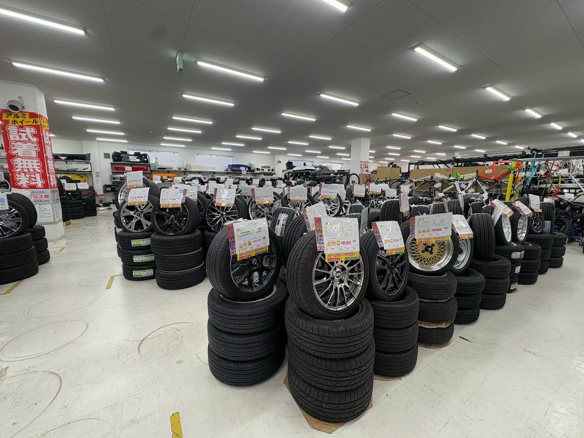 Visited Upgarage Yokohama Machida main branch | Japan Car Lovers