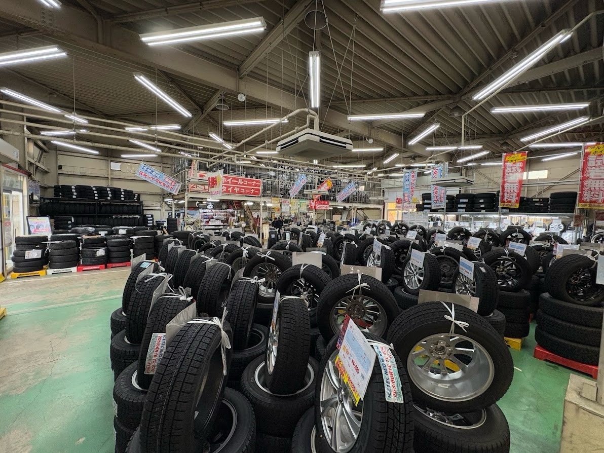 Visited Upgarage Yokohama Machida main branch | Japan Car Lovers